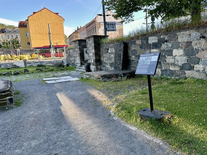Hallvardskatedralen / St. Hallvard Cathedral Historical Marker