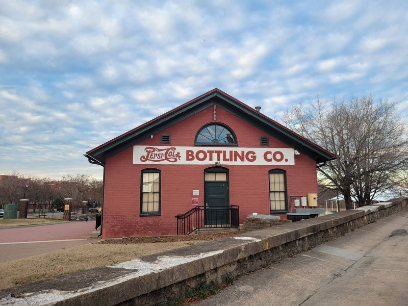 The Pepsi Building Historical Marker