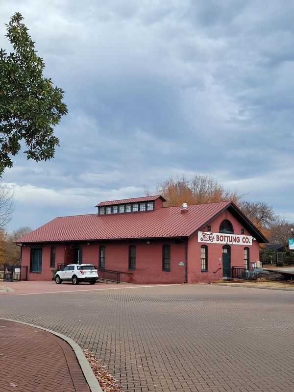 The Pepsi Building Historical Marker