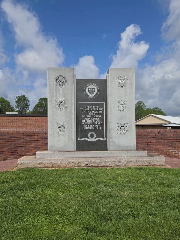 Maiden Area Veterans Memorial, a War Memorial