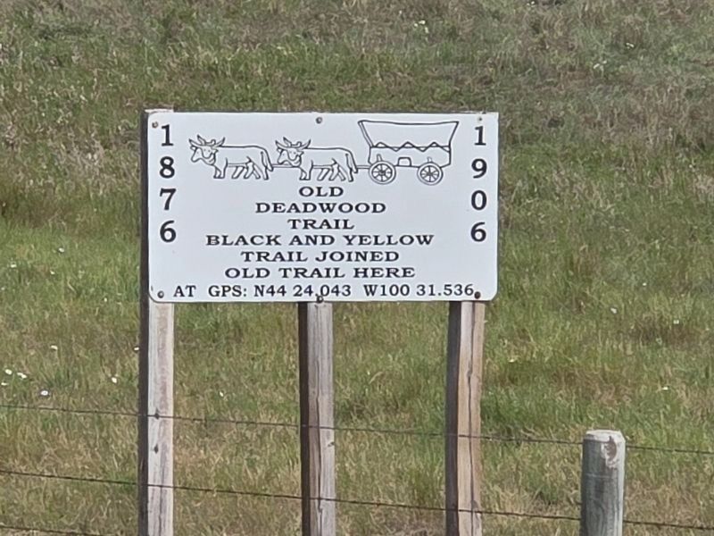 Black and Yellow Trail Joined Old Trail Here Historical Marker